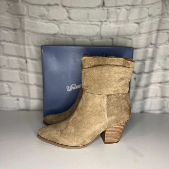 Universal Thread | Shoes | Universal Thread Heeled Ankle Boots | Poshmark